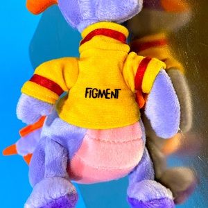 Disney | Toys | Walt Disney World Vtg 9s Figent Dragon Epcots Mascot Of ...